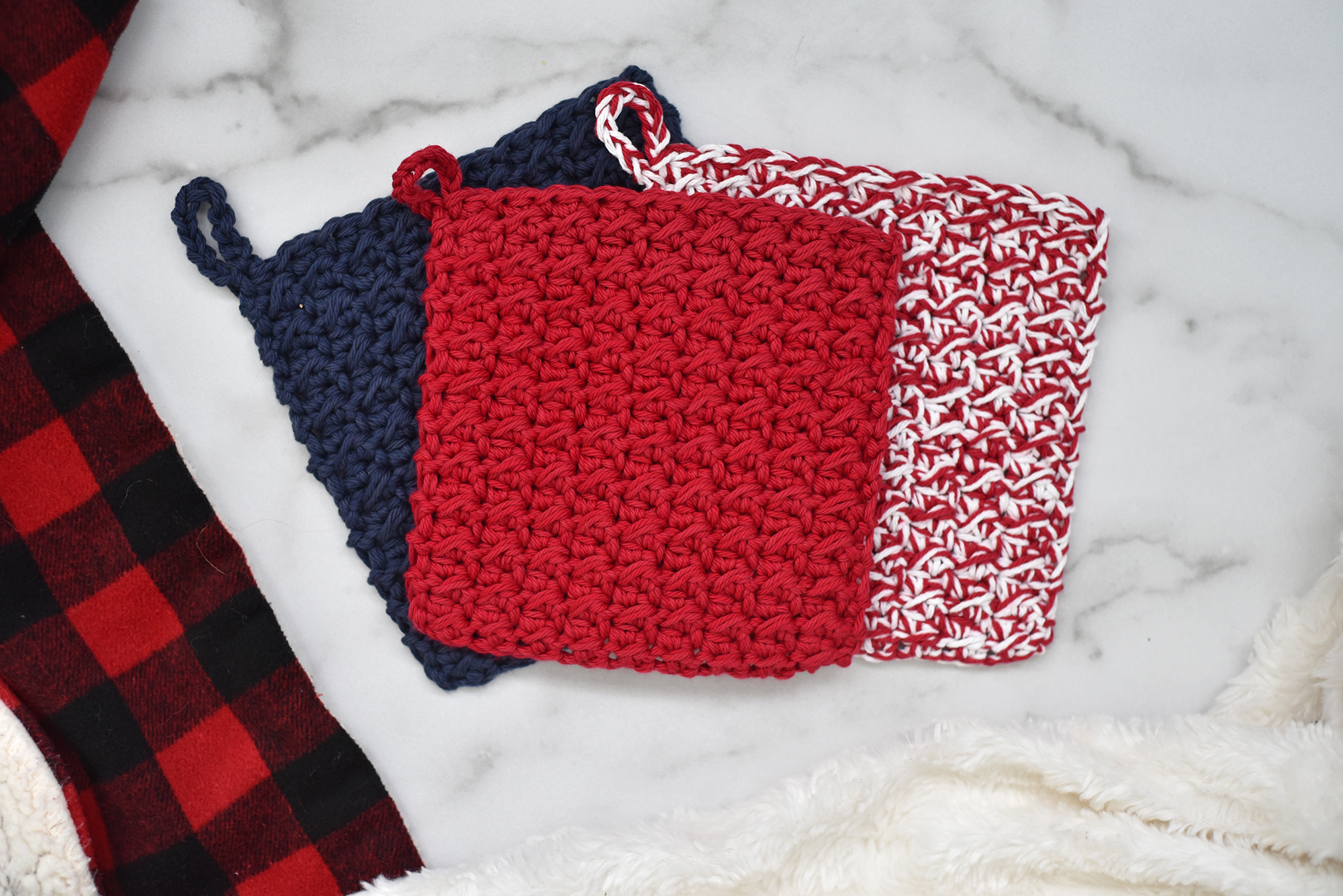 Farmhouse Pot Holder - Free Crochet Pattern - The Turtle Trunk