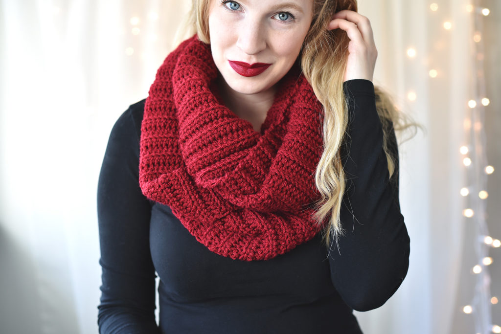 Easy Breezy Ribbed Beanie - Beginner Crochet Hat - The Turtle Trunk