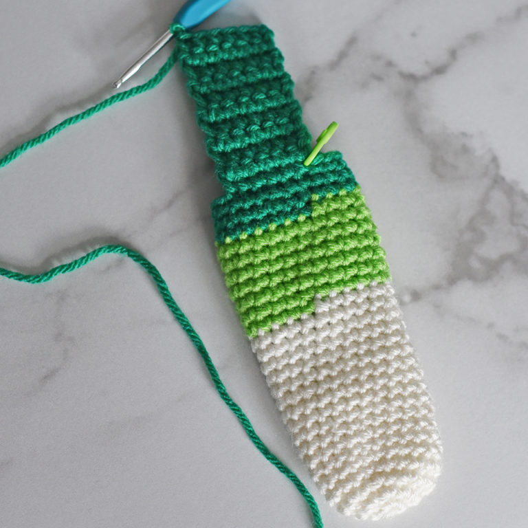 Amigurumi Leek - Free Crochet Pattern - The Turtle Trunk
