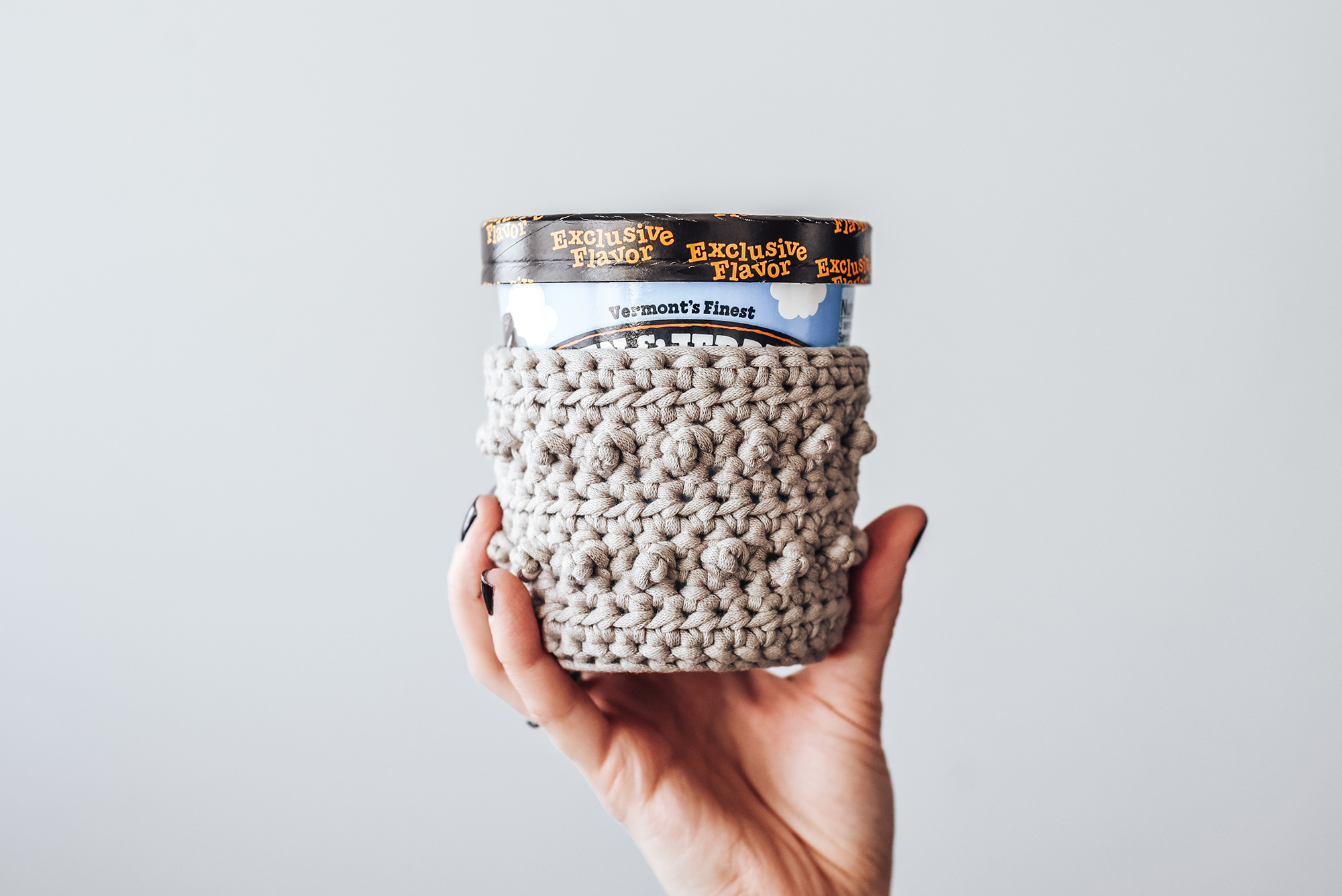 Picot Ice Cream Pint Holder Crochet Pattern - The Turtle Trunk