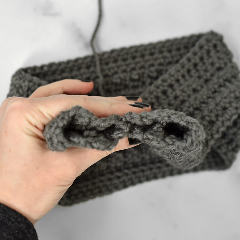 Picot Headband - Free Crochet Headband Pattern - The Turtle Trunk