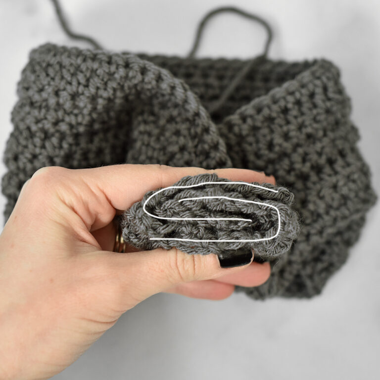 Picot Headband - Free Crochet Headband Pattern - The Turtle Trunk