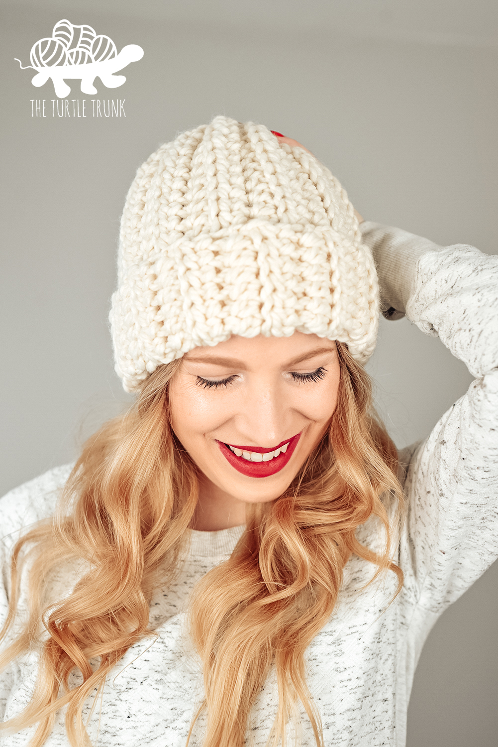 Easy Breezy Super Chunky Beanie Crochet Pattern - The Turtle Trunk