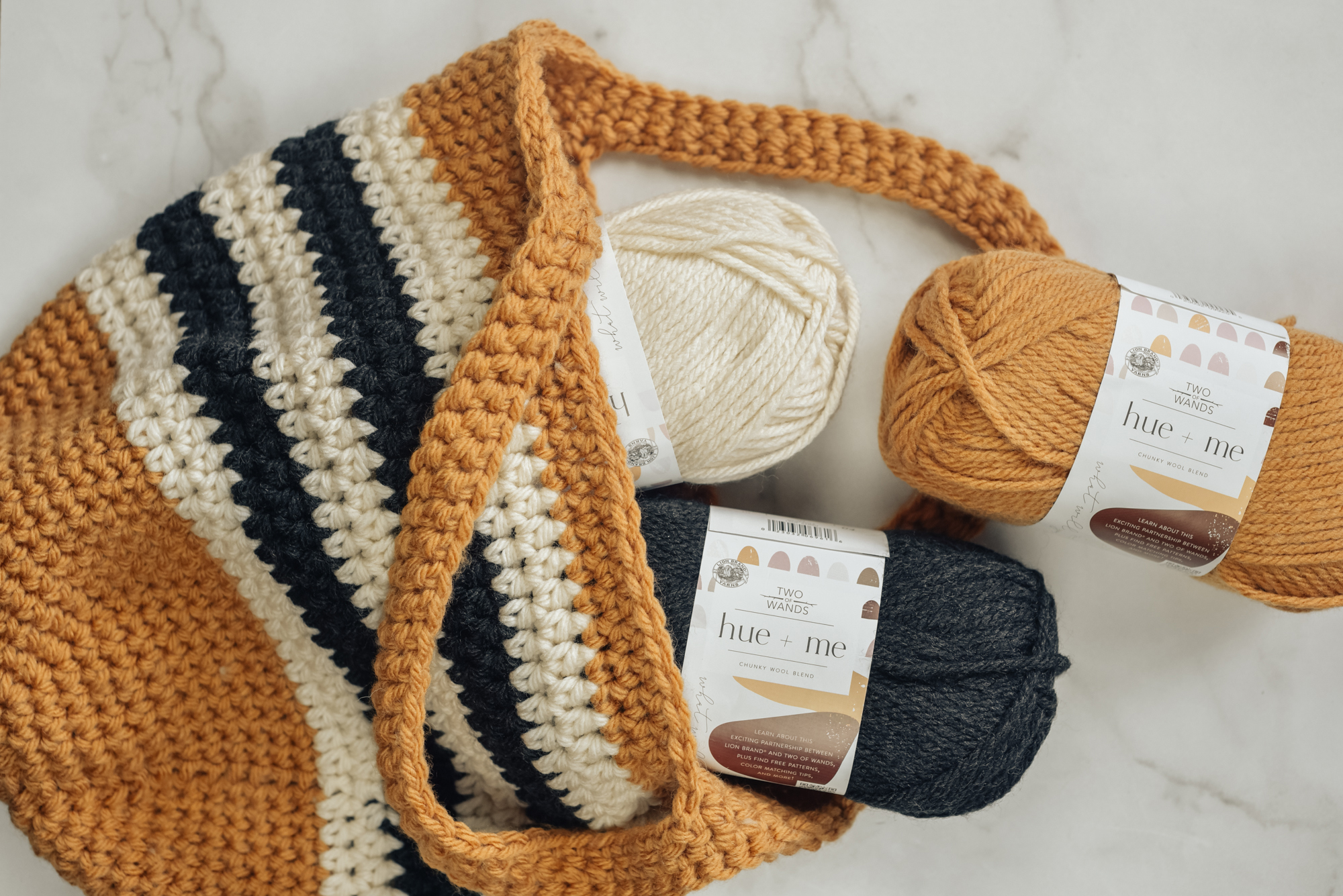 Brecken Bag - Free and Easy Crochet Tote Bag Pattern - The Turtle Trunk