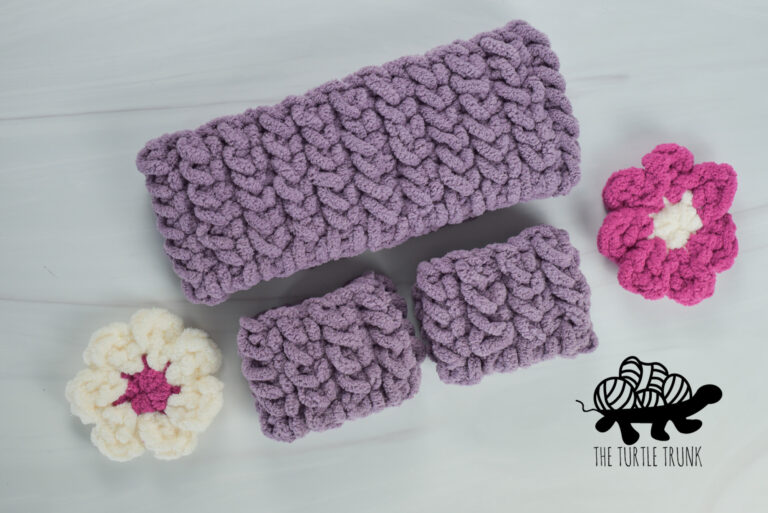 Spa Headband and Wristband - Free Crochet Pattern - The Turtle Trunk